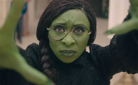 Wickeds Green Skin Trigger Warning Mocked By Experts The Authors Of