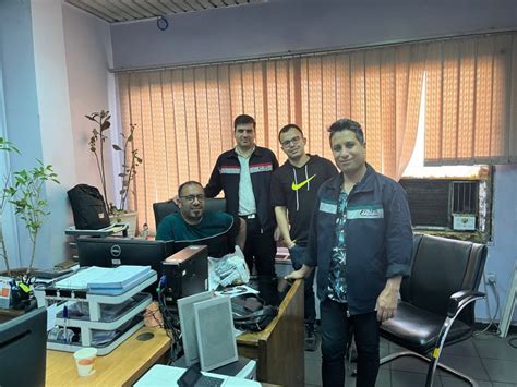 ذوب اهن همکارایه خوبم Artin Mousavi