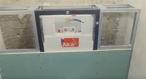 Монтаж инсталляции и обшивка гипсокартоном