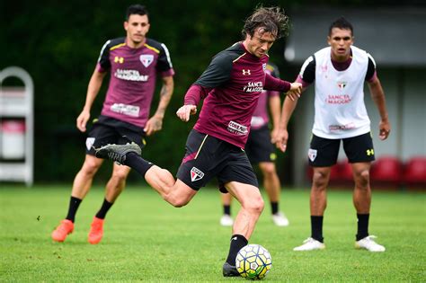 Confira As Fotos Do Spfc Antes Do Clássico Gazeta Esportiva