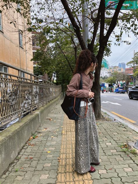 모래하우스 세렌게티 패턴 스커트