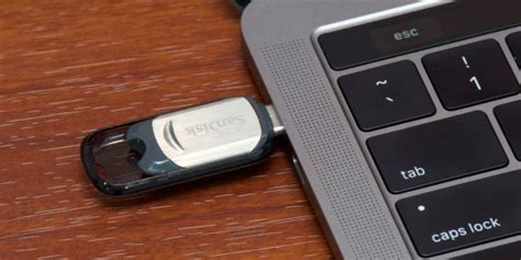 How To Make Your Own Bootable MacOS 10 15 Catalina USB Install Drive