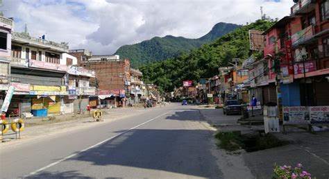 पोखरा आँबुखैरेनी सडक स्तरोन्नति विद्युतको अवरोध पालिकै पिच्छे करको