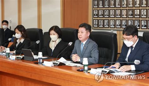 한창섭 차관 Uae 정부발전미래특임장관과 접견 연합뉴스