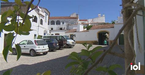 Avó detida por abusar sexualmente da neta de anos Notícias de hoje IOL
