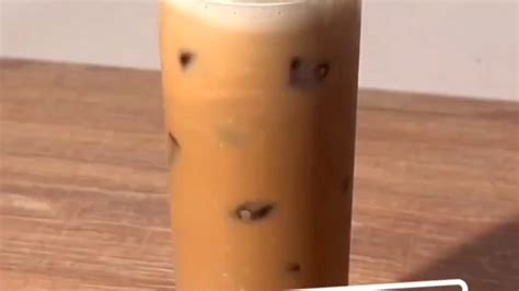 آیس لاته نارگیل