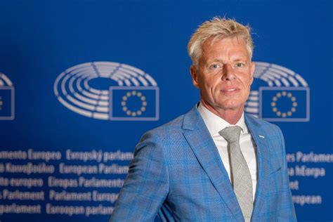 Roos Ja21 Hekelt Eu Focus Op Duurzame Energie Zet In Op Kolen Gas En Kernenergie