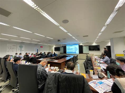 建設大台中 內政部營建署辦理「公共設施管線資料庫供應系統考評」，建設局為大幅降低道路挖掘次數，實施 統一挖補
