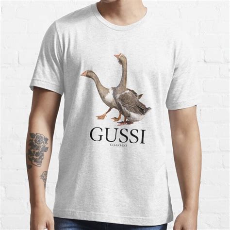 "Gussi - Neue Kollektion 2018 - Gans - Schwarz auf Weiß" T-Shirt von ...