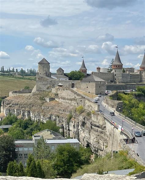 Що подивитися в Камянець Подільському цікаві популярні та