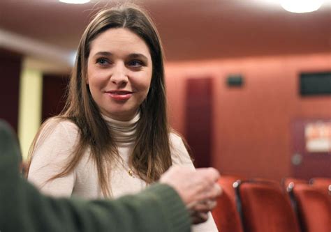 Paula Nocker Und Martin Schwab „in Garderoben Wird Oft Geweint“