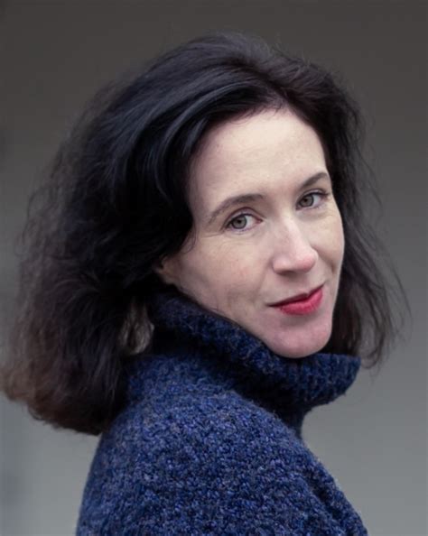 Niamh Campbell Auteur De This Happy Babelio