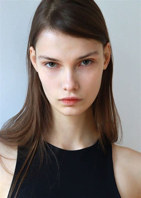 Tacy Select Paris Select Model Management