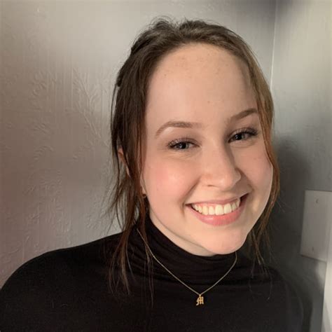 Mackenzie Moores Instagram Twitter And Facebook On Idcrawl