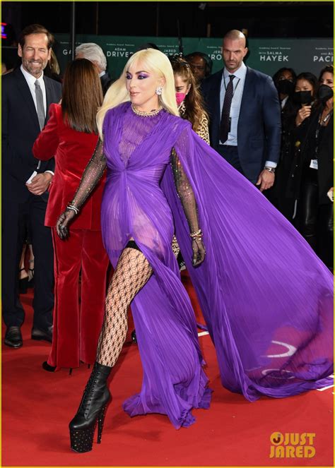 Lady Gaga Makes A Grand Entrance At House Of Gucci Premiere Photo