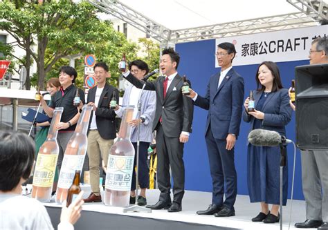家康ビール完成、静岡で神社に奉納 本多忠真役の波岡一喜さん来場｜あなたの静岡新聞
