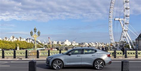 Hertz E Uber Expandem Parceria Para Levar Até 25000 Veículos Elétricos