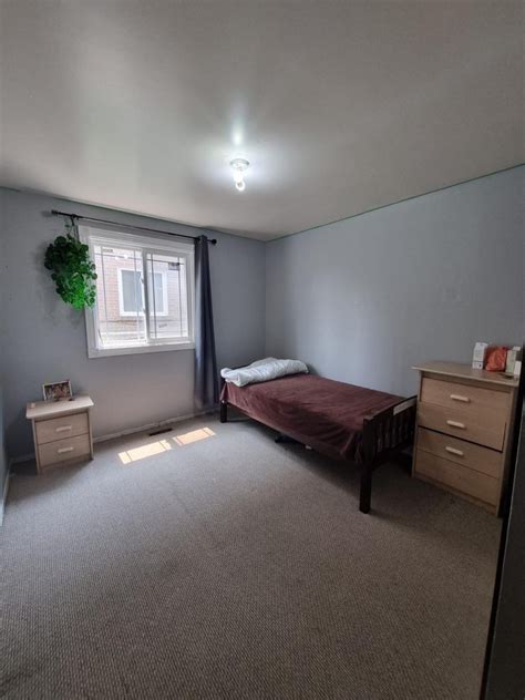 Sharing Room For Rent Girls Only Room Rentals And Roommates City Of