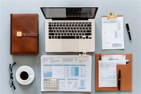 minimalist workspace for efficient budget management with essential