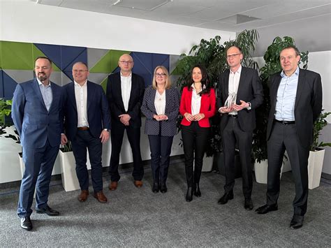 Rise With Hicron Awards For Sap Partners Hicron