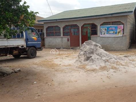 For Sale 2 Bedrooms On Full Plot Ejisu Akyaakrom Ejisu Juaben