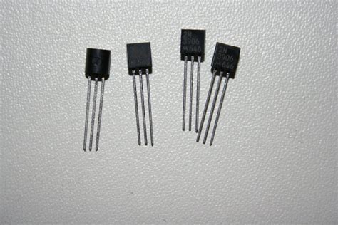 Pn2907a Npn Transistor General Purpose 8 Pcs