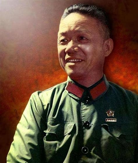 四野的十大猛将，谁较能打？韩先楚排名第八，洪学智都没有进前三萧劲光解放战争战斗力