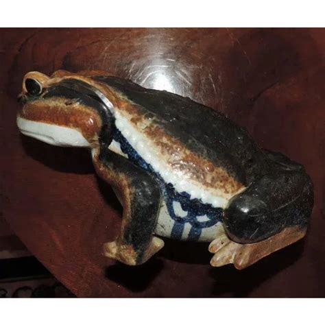 19th Century Japanese Porcelain Model Of A Frog Edo Period Chairish