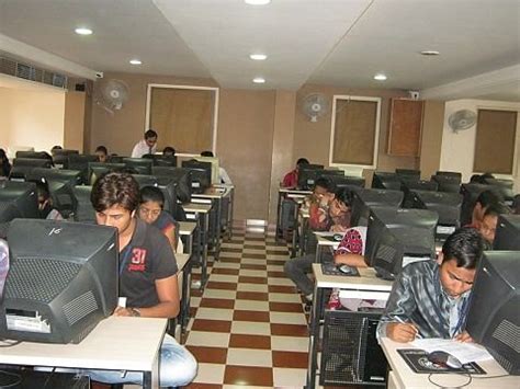 Shree Swaminarayan College Of Computer Science SSCCS Bhavnagar