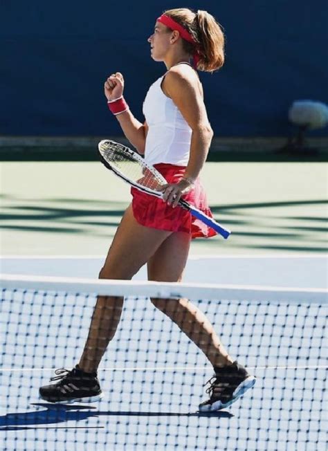 Karolina Muchova Hot Hot Tennis Babes