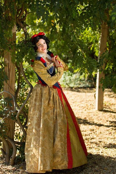 Historical Snow White Photoshoot Cosplay Amino
