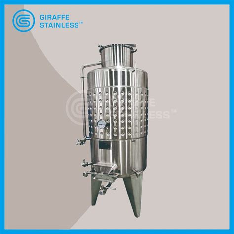 Beer Brewing Equipment Fermenting Wine Vessel For Sale Brewery Machine