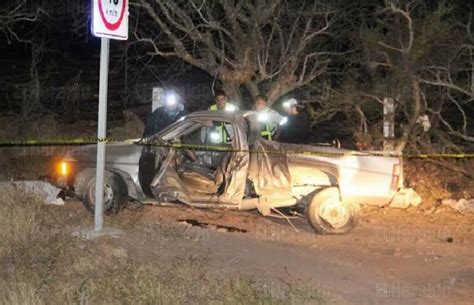 Un muerto y un herido dejó una volcadura en Calvillo El Heraldo de Aguascalientes Noticias