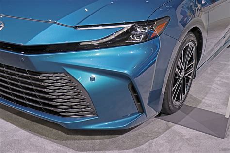 汽油 20油電 25 雙動力編成，toyota Camry 第九代 999 萬起開啟預接單、74 發表！ 新聞推薦 五折天購物