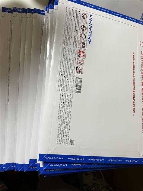 人気商品 本日もご注文分、発送しましたが、とても人気です 在庫残り僅かですので、是非チェックしてみてください🌈お尻フェチ写真集💕💕butt