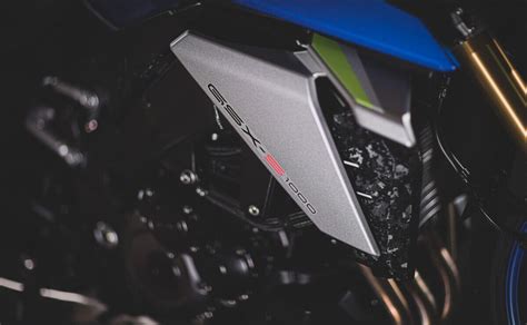 Suzuki Presenta La Exclusiva Gsx S Race Edition Con Dise O Y