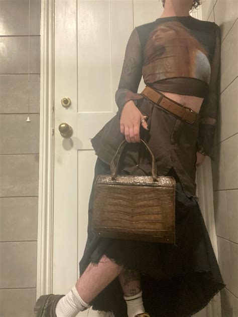 No More Hide On Tumblr