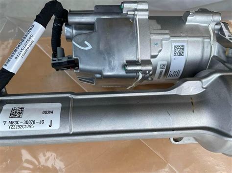thước lái ford everest 2019 2020