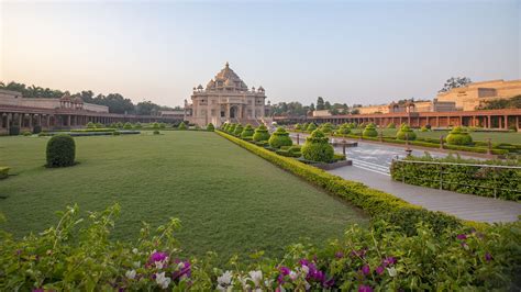 Akshardham Gandhinagar Timing Photos And Room Booking Read More