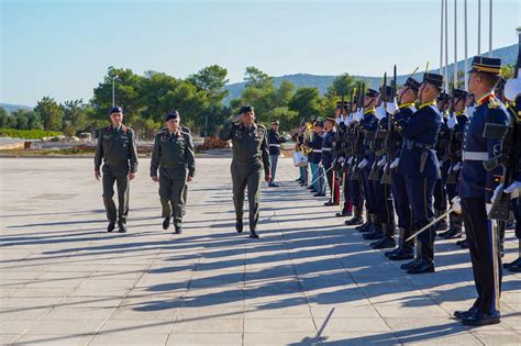 Επίσκεψη Αρχηγού ΓΕΕΘΑ στην ΣΣΕ Γενικό Επιτελείο Εθνικής Άμυνας