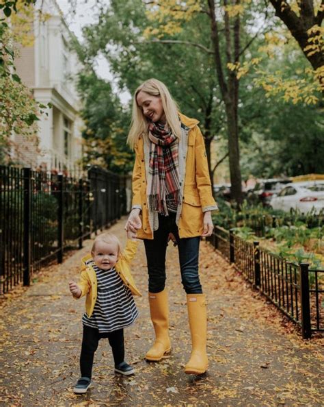 Style Crush Fashion And Fernweh Casual Winter Outfits Yellow Hunter