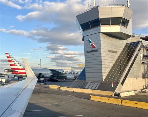 American Airlines Plane 2022