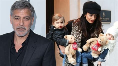 Radio Tunisie Sfax Radio Diwan Fm جورج كلوني ارتكبنا خطأ فادحاً مع طفلينا