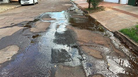 Rua Ibirapuera Em Campo Grande Remendos E Desafios No Bairro Tiradentes