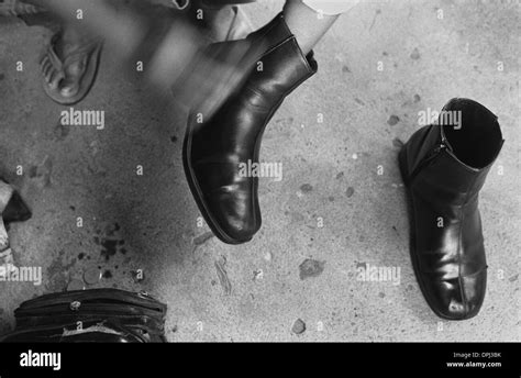 Young Woman Masturbation Fotos Und Bildmaterial In Hoher Auflösung