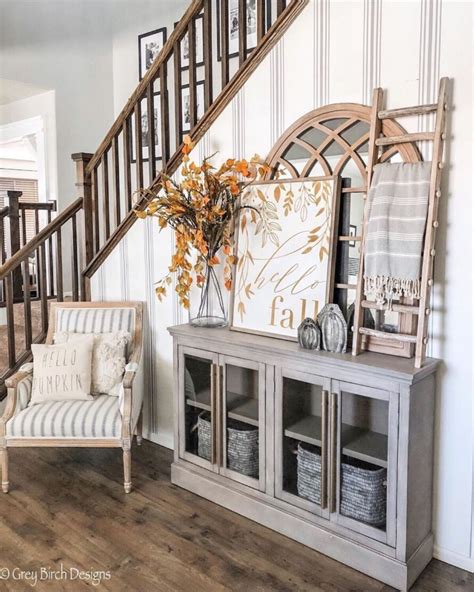 16 Elegant Neutral Fall Decor Ideas For A Subtle Seasonal Refresh