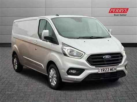 Ford Transit Custom Custom 300 L2 Limited Van 130ps Diesel £2999400