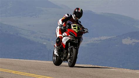 Motorcycle Racer Dunne Dies After Colorado Crash Espn
