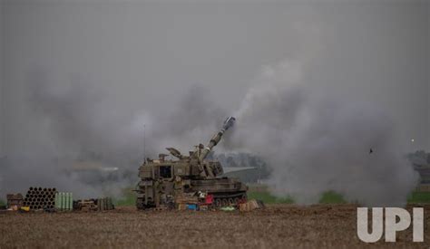 Photo A Selp Propelled 155 Howitzer Fires A Shell From Southern Israel