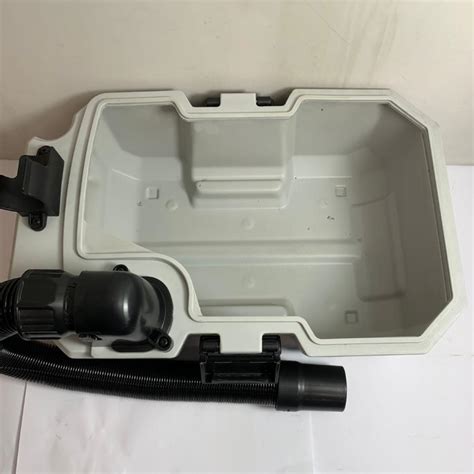 Makita マキタ 18v 乾湿両用業務用 充電式集塵機 Vc750d やや傷や汚れあり 1024000116591 リサイクル
